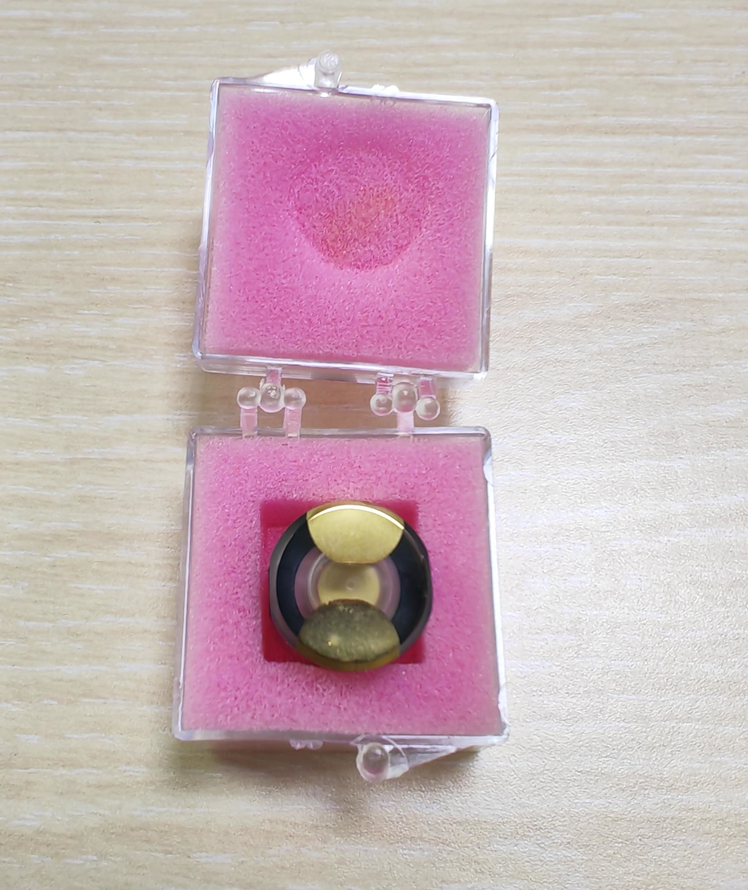 Quartz End Caps For High-Temperature And High-Pressure Applications