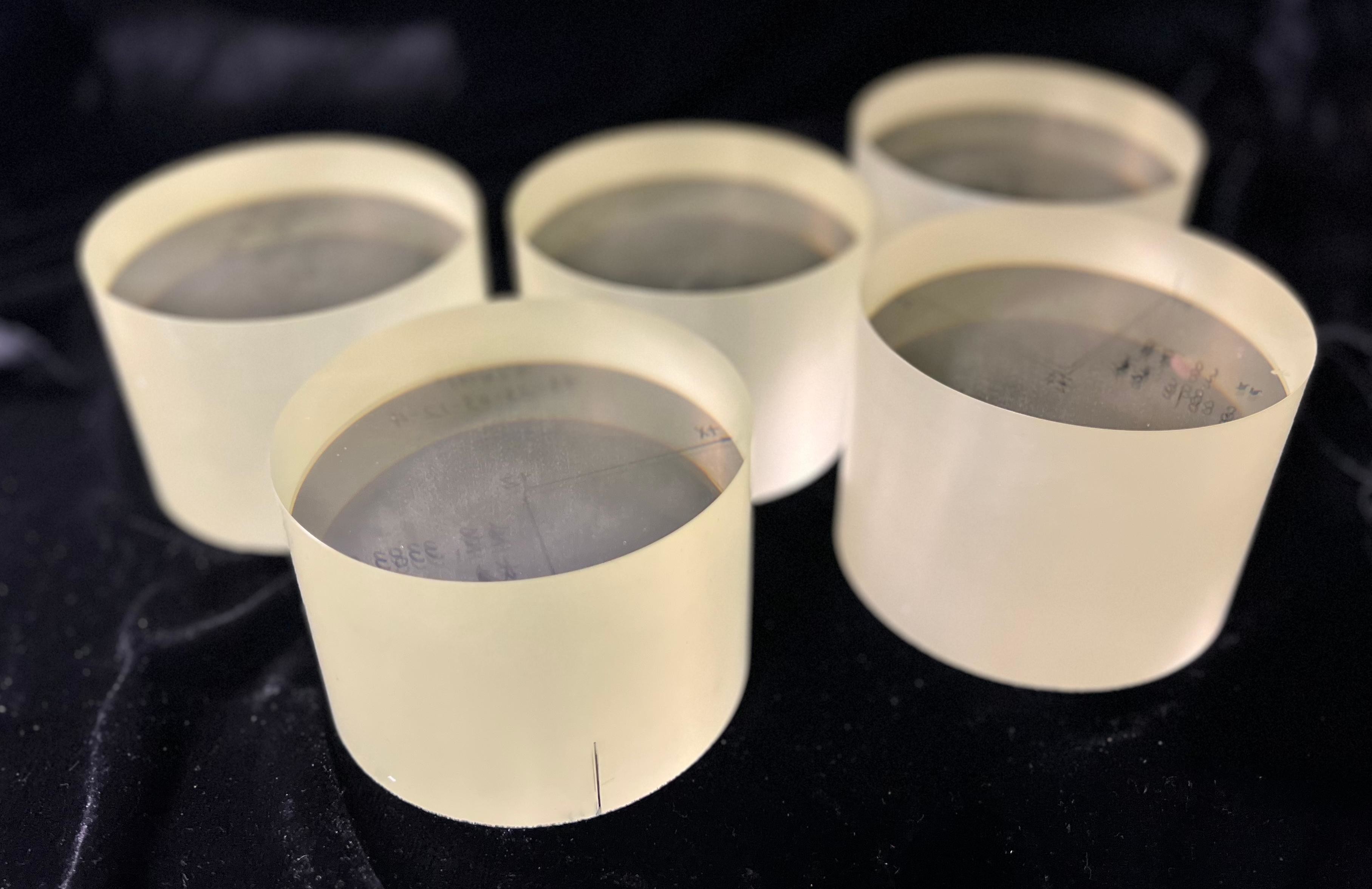 Piezoelectric Wafer Lithium Niobate LiNbO3 Customizable Diameter ...