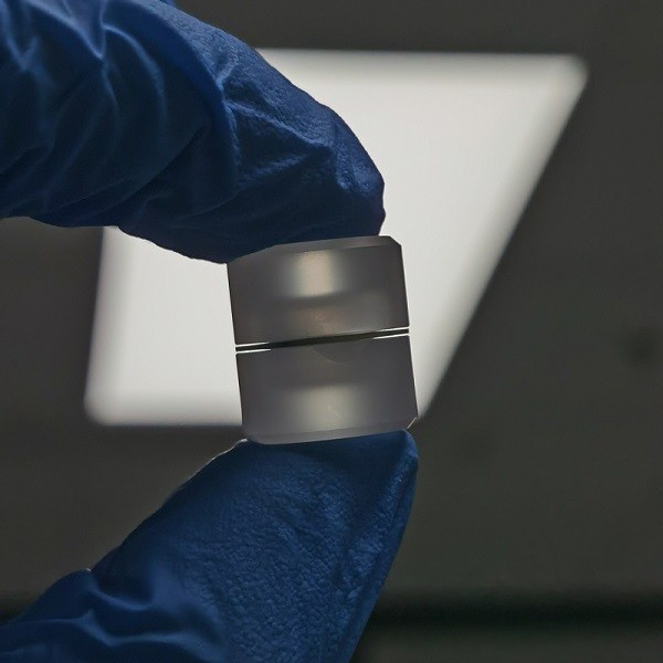 Cylindrical Cavity Quartz Pressure Sensor End Cap AT Cut